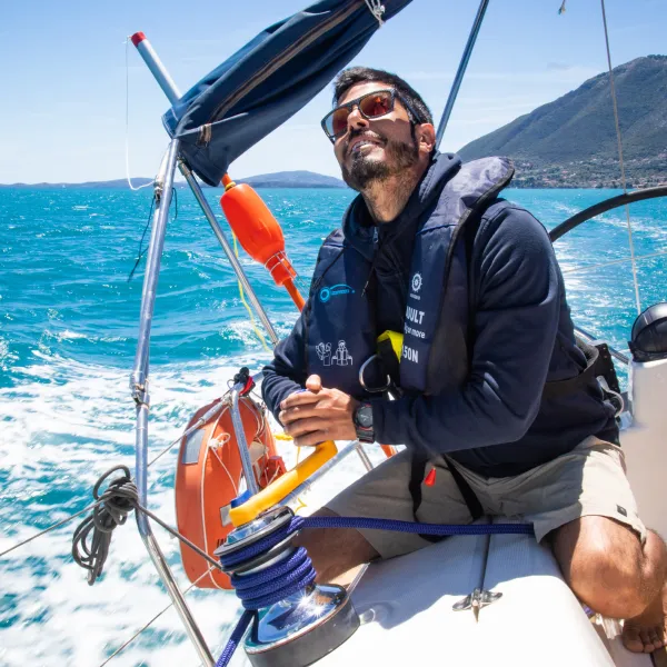 Learn to Sail - RYA Sailing Courses Seafarer Cruising & Sailing Holidays